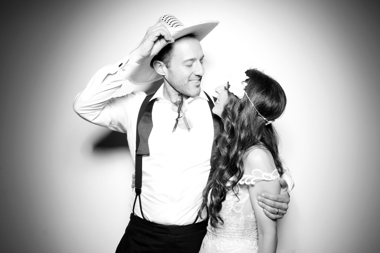Houston Photo Booth Rentals | Elegant & Vintage Photobooth